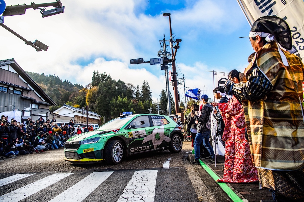 ラリー2 アンドレアス・ミケルセン、大差で優勝の見通し 。カイエタノビッチはチャレンジャータイトルを狙う